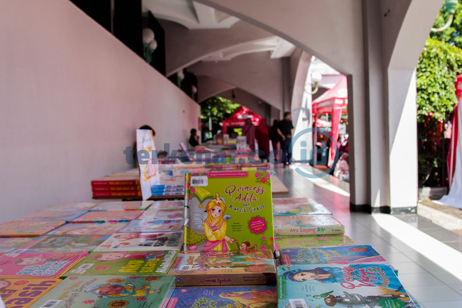 [FOTO] Pameran buku Ramadhan di Pusdai Bandung - terkenal.co.id
